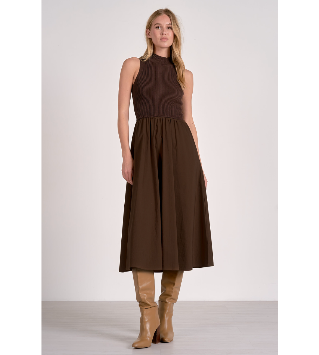 Emma Dress - Cocoa – Em's Boutique